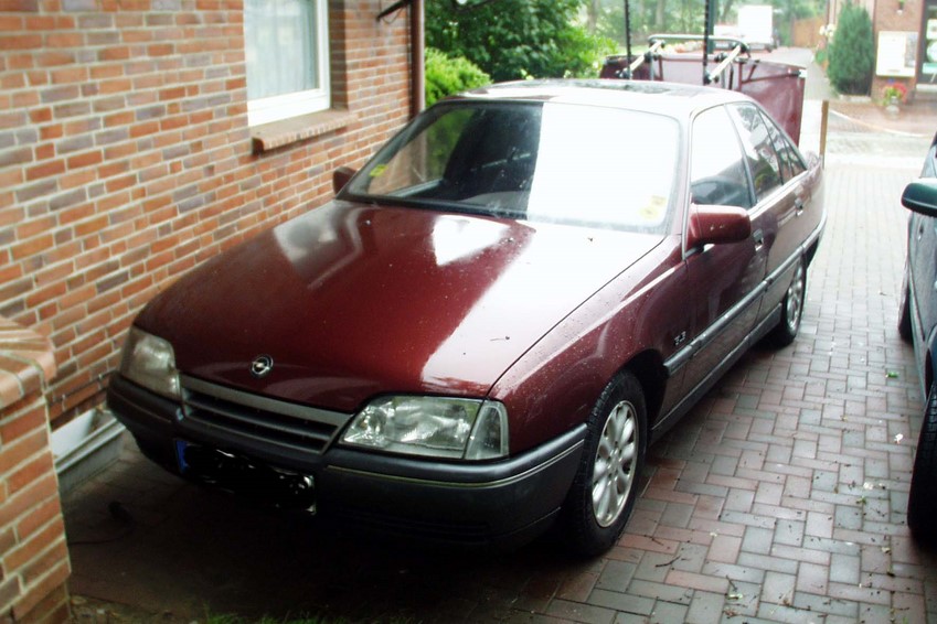 Omega A - Benzin und Autogas